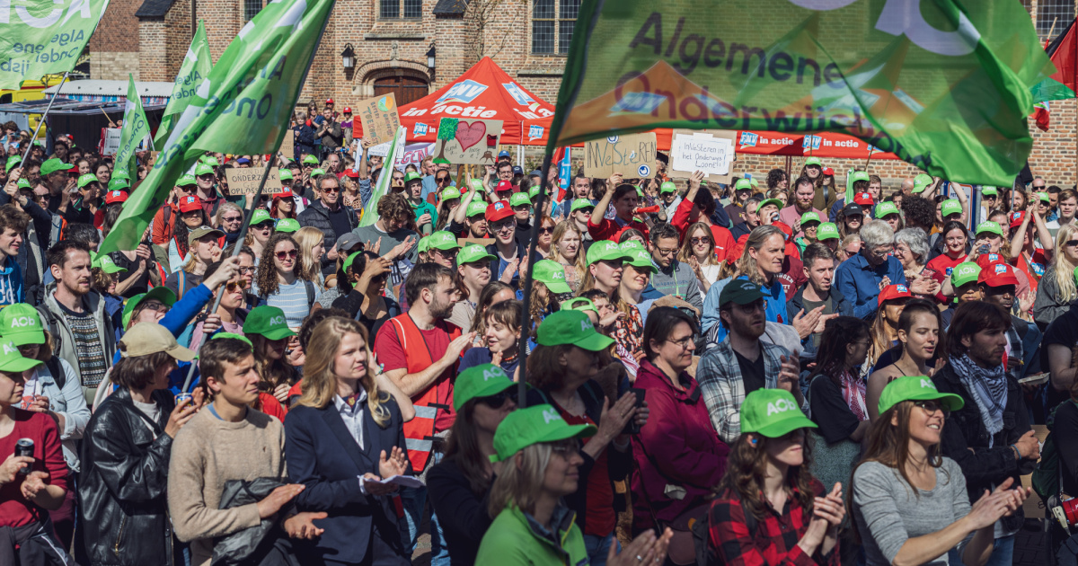 Grote opkomst in Wageningen bij protest tegen bezuinigingen