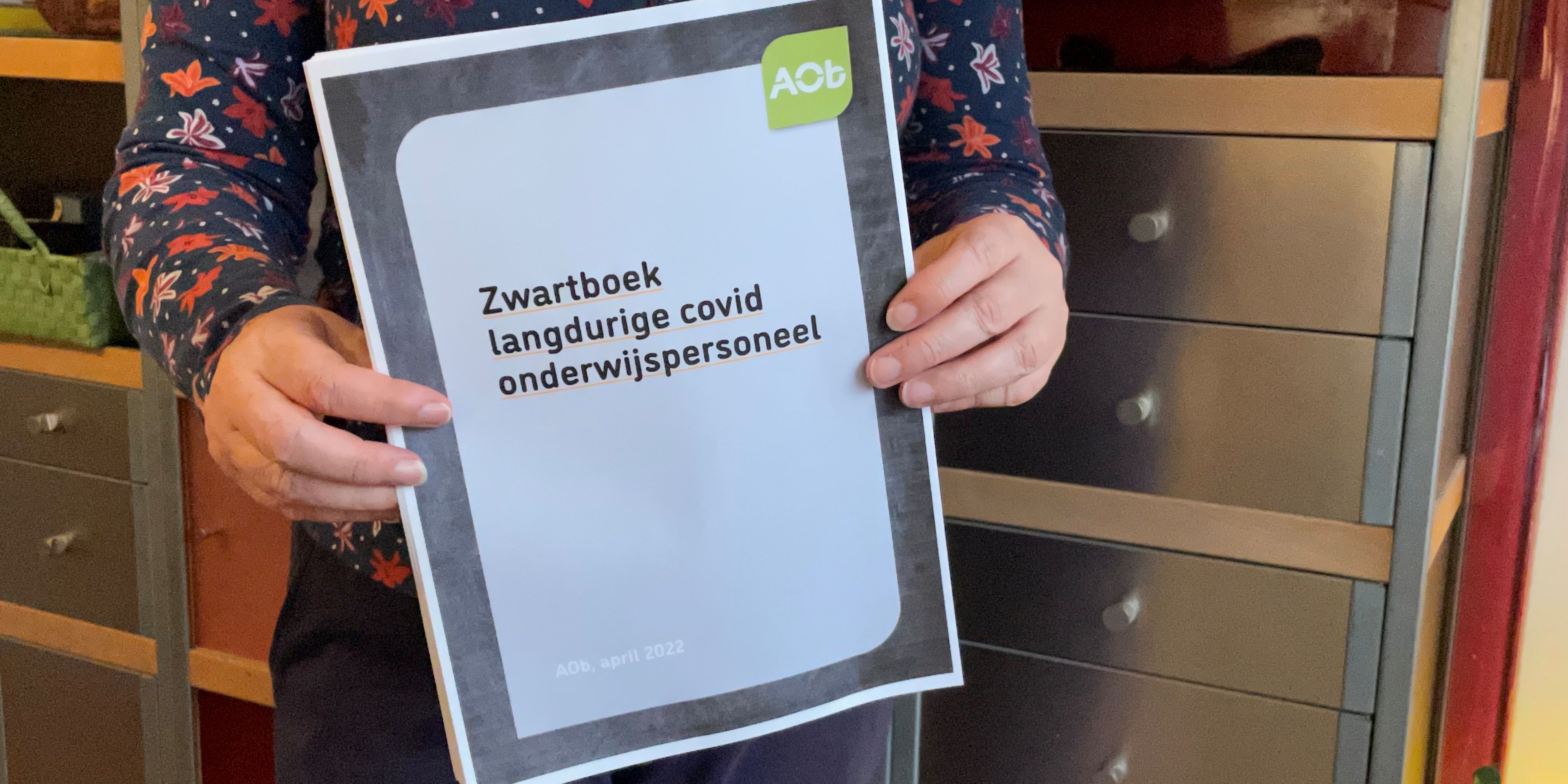Kamervragen om AOb-zwartboek long covid | De Algemene Onderwijsbond